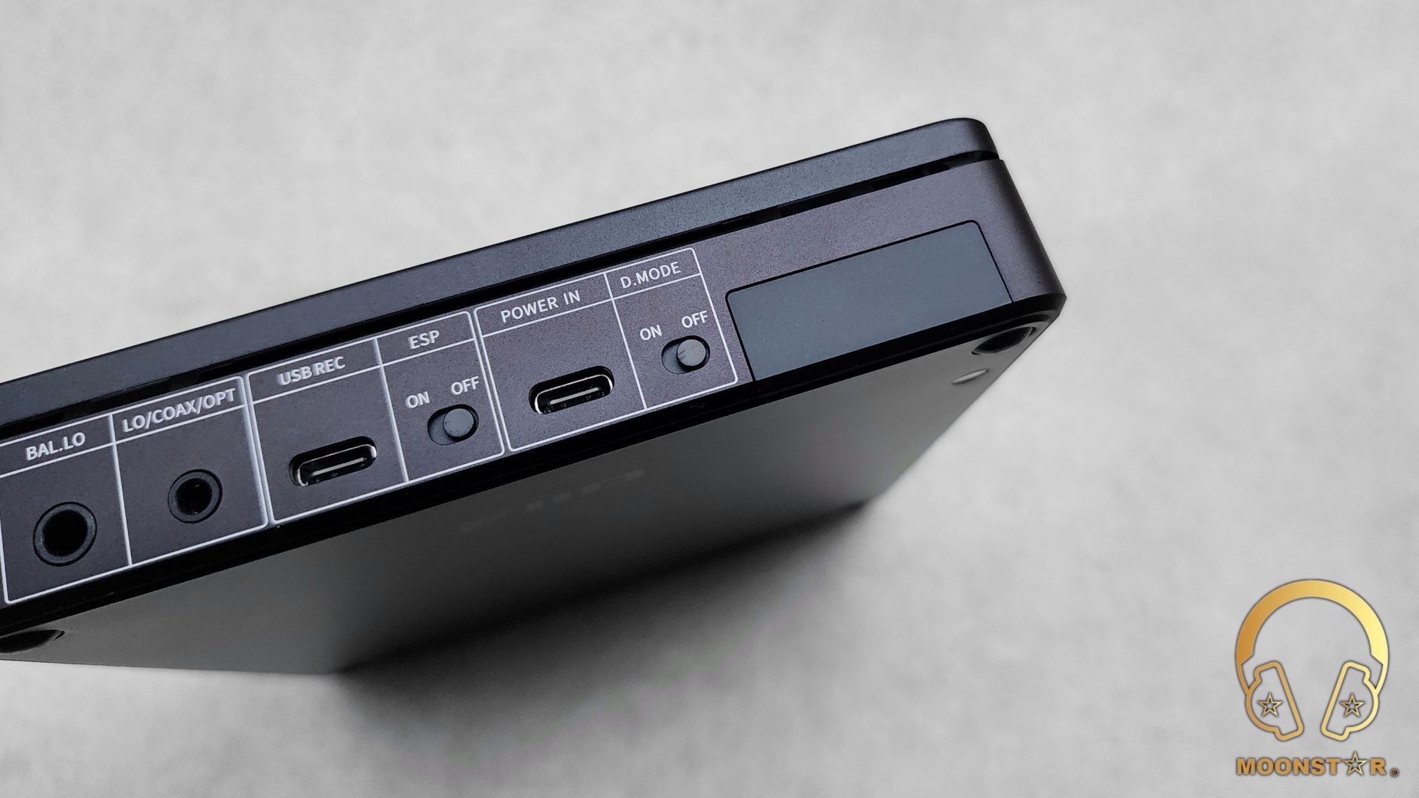 FiiO DM13 Portable CD Player Review » MOONSTAR Reviews